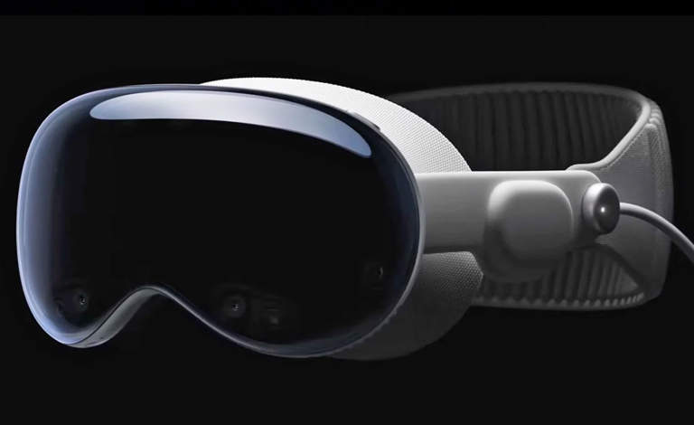 A Beginner’s Guide to the Apple Vision Pro | Groove Jones